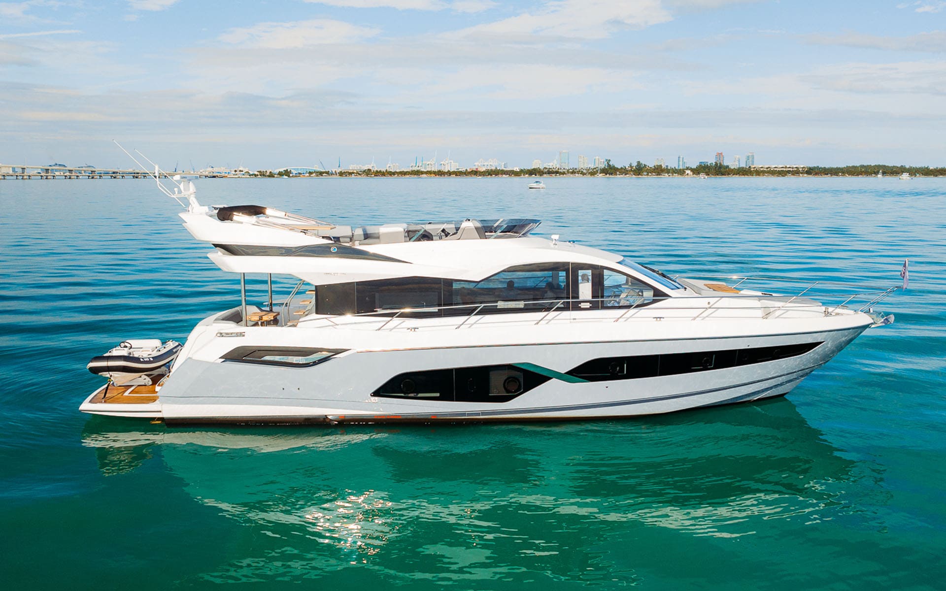 68' Sunseeker Manhattan | Ideal for Private Sea Escapes | PorterYachts